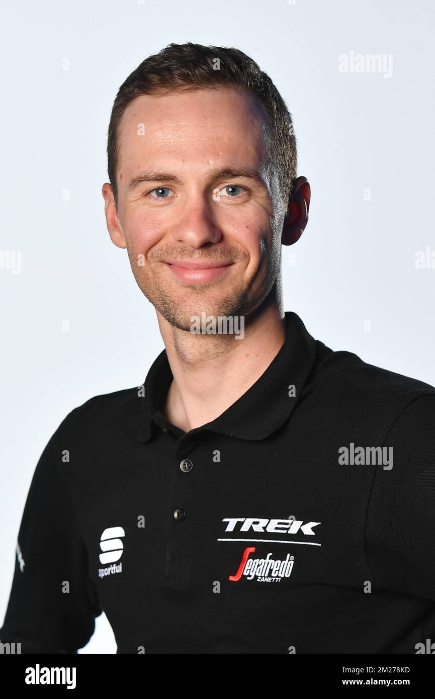 Belgian Edward Theuns of Trek-Segafredo poses for the photographer ...