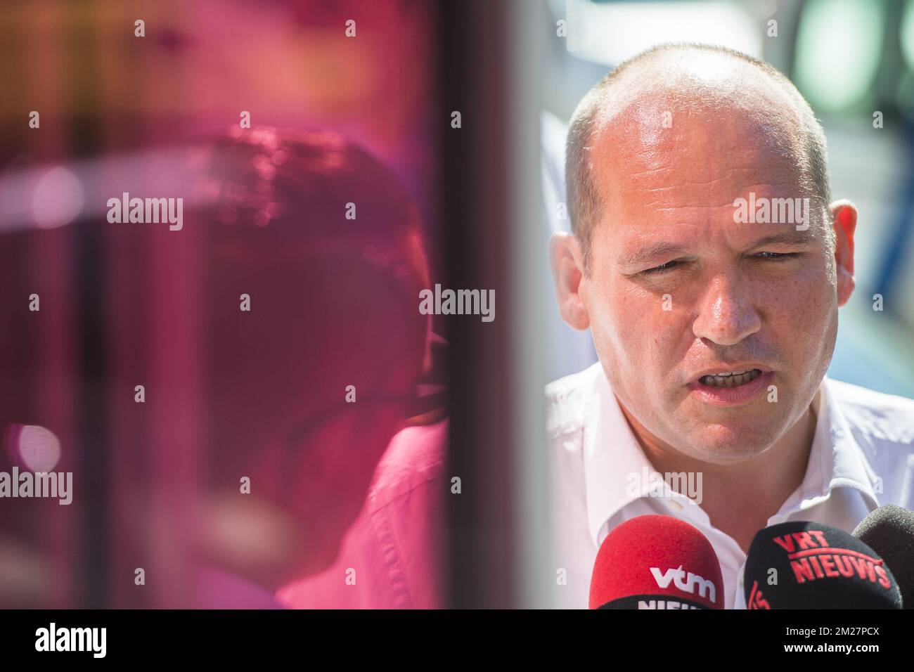 Brussels newly appointed Mayor Philippe Close arrives for a party ...