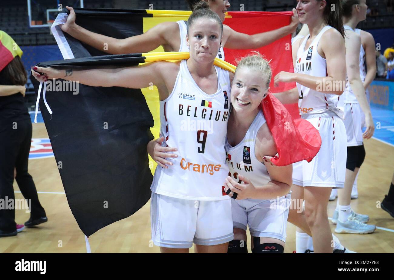 Belgian Cats Marjorie Carpreaux and Belgian Cats Hanne Mestdagh ...