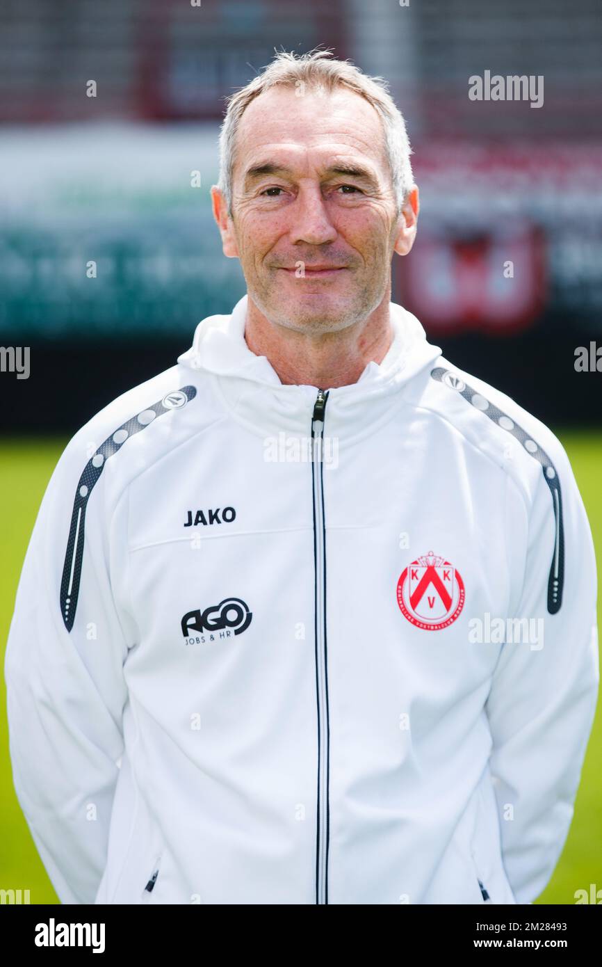 Kortrijk's assistant coach Steve Rutter poses for photographer at the ...
