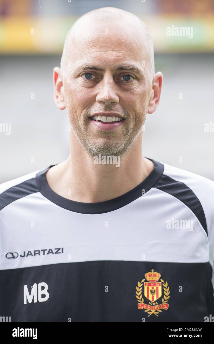 Mechelen's Hendrik Gevers poses for photographer at the 2017-2018 ...