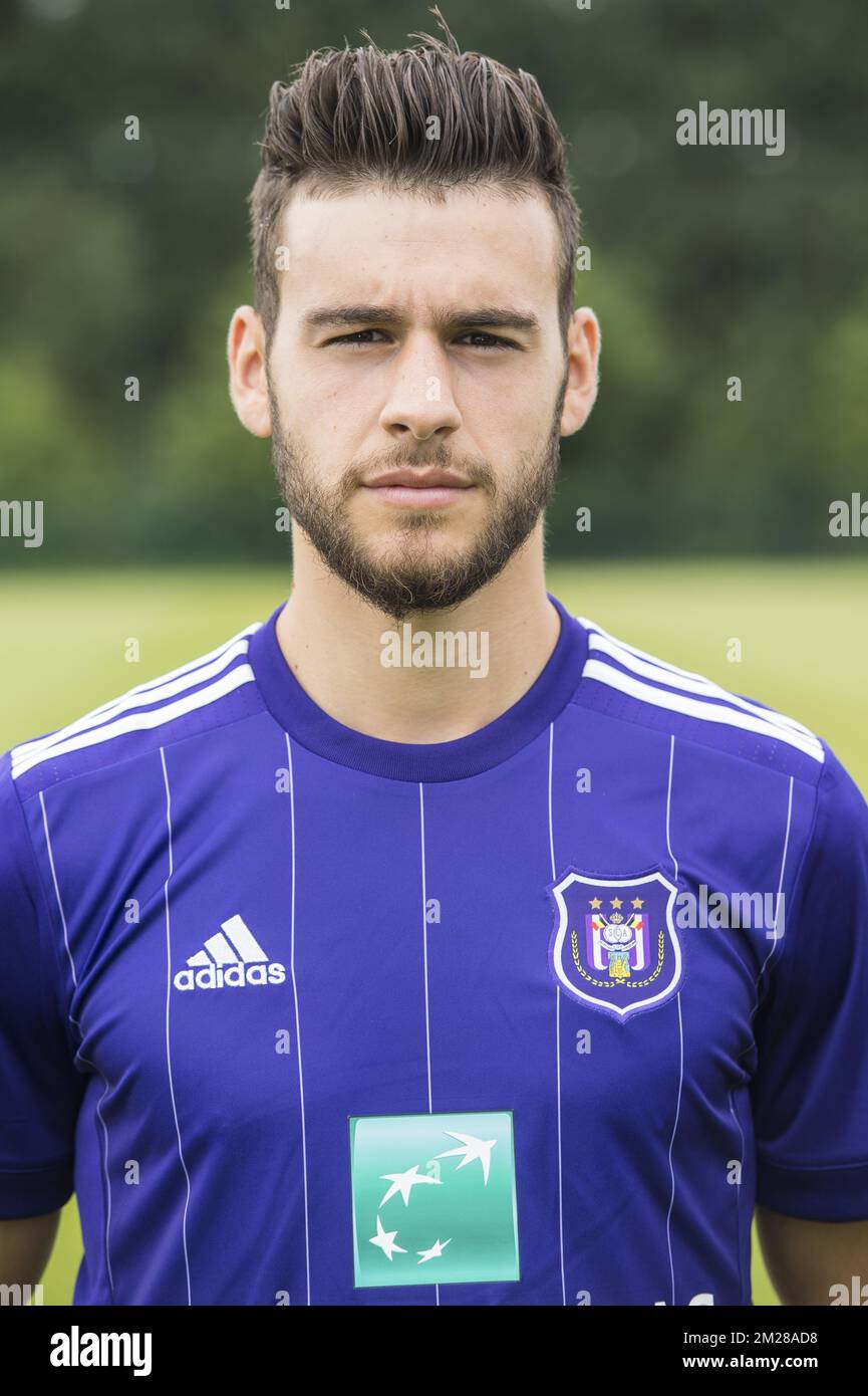 Anderlecht's Massimo Bruno poses for photographer at the 2017-2018 ...