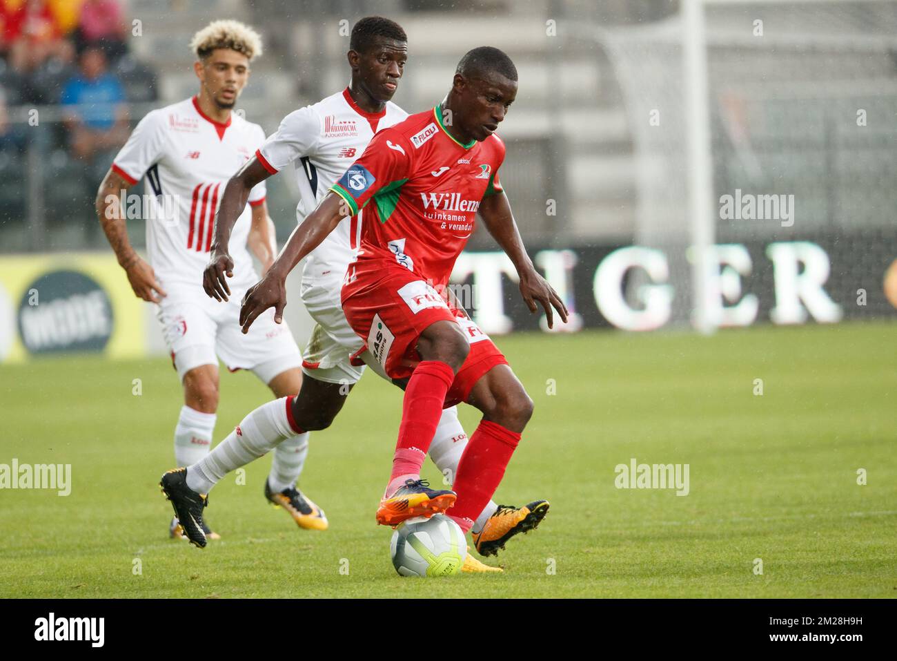 Pro ligue hi-res stock photography and images - Alamy