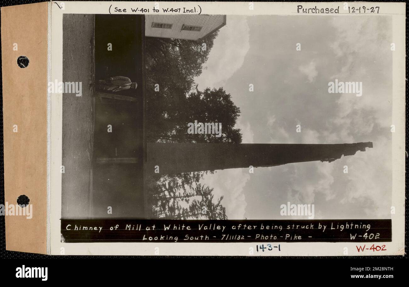 Mill factory strike hi-res stock photography and images - Alamy