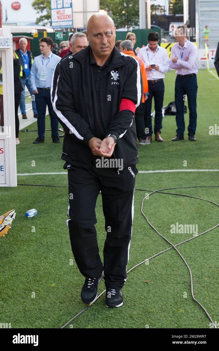 Bartolome tintin marquez hi-res stock photography and images - Alamy