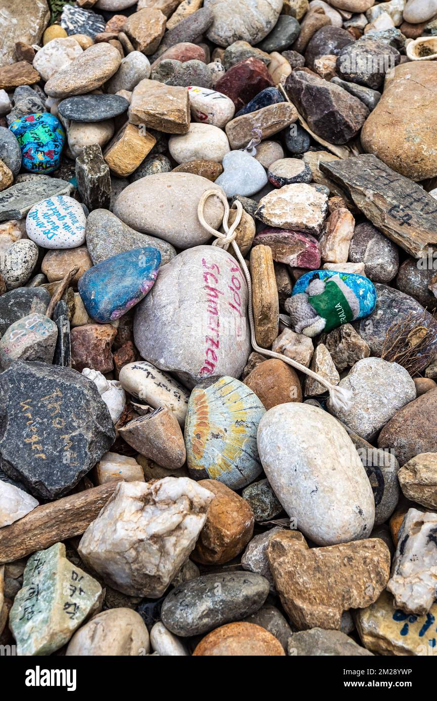 Cruz de Ferro, Cross of Iron on the road to Santiago de Compostela ...