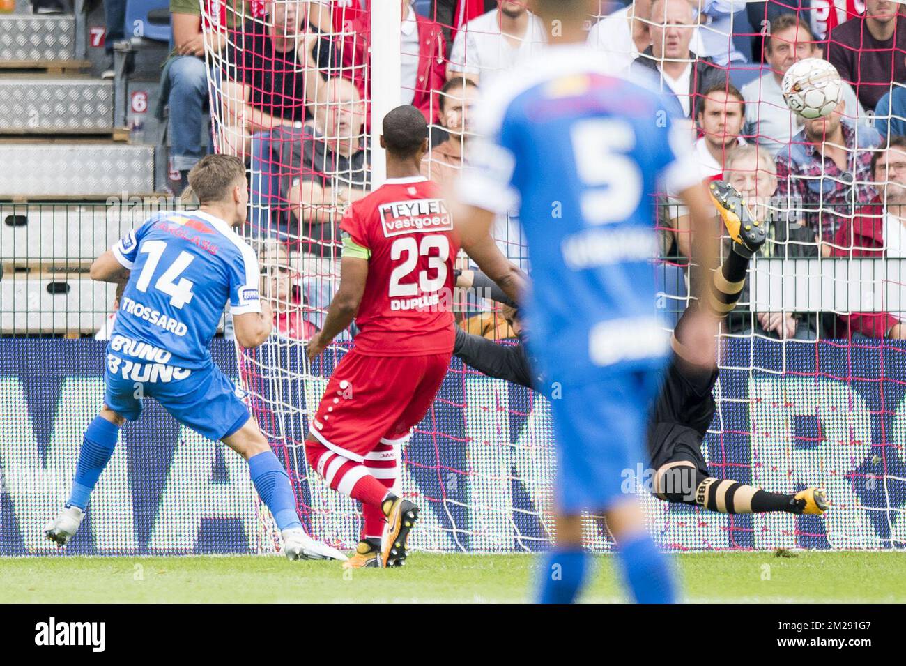 Genk's Leandro Trossard scores a goal during the Jupiler Pro League ...