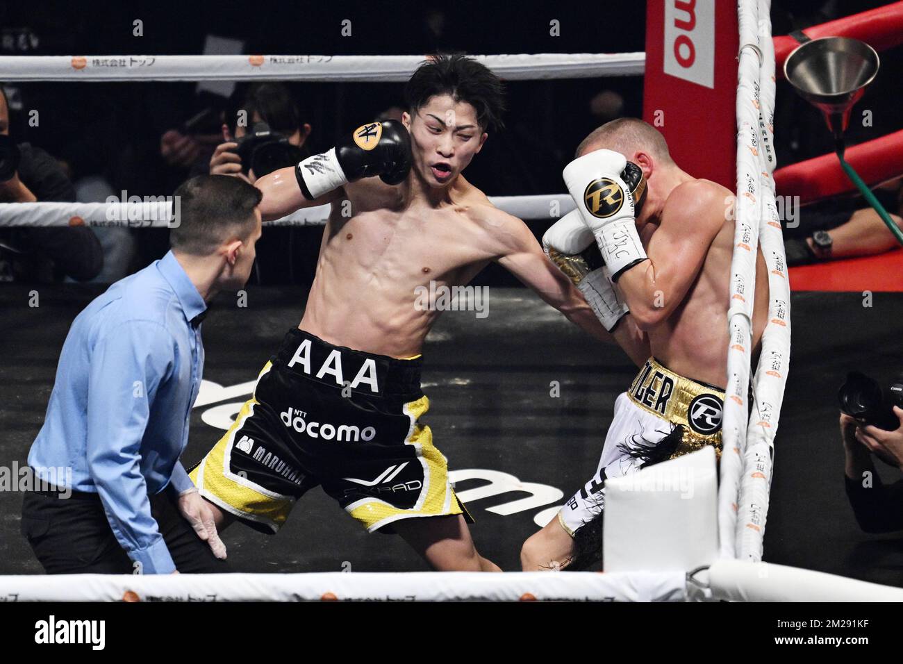 Ariake Arena Tokyo, Japan. 13th Dec, 2022. (L-R) Naoya Inoue (JPN ...
