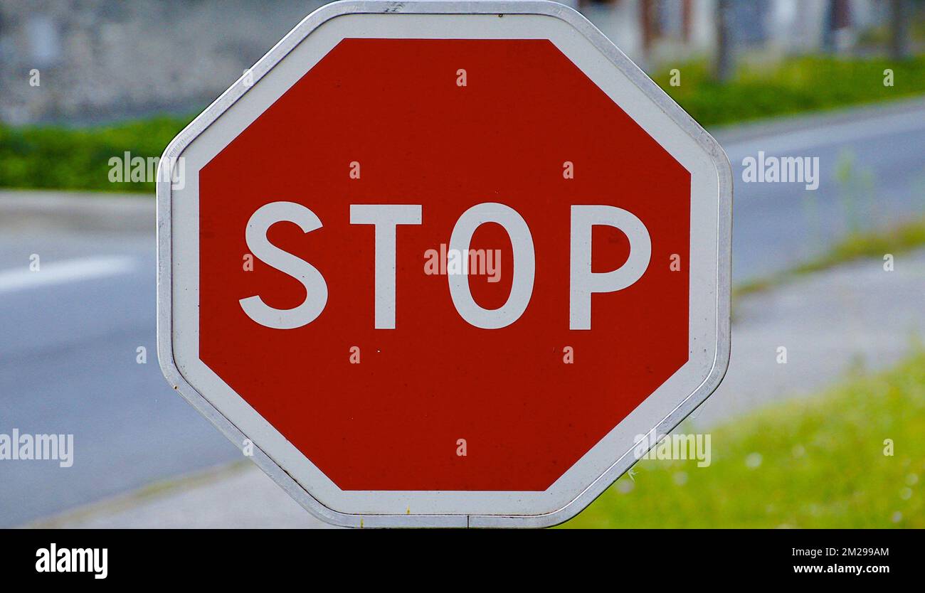 Signalitics panels stop | Panneaux de signalisation stop 30/08/2017 ...