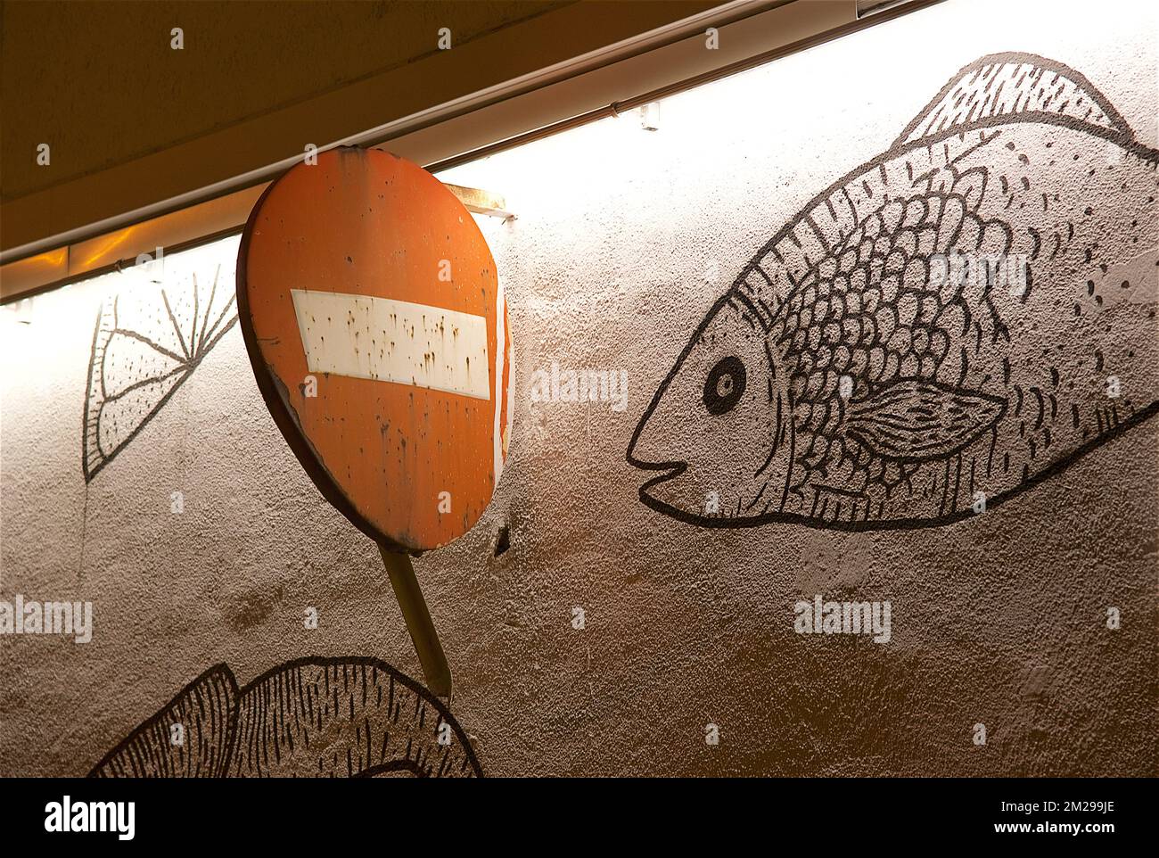 Fish prohibited | Interdit aux poissons 30/08/2017 Stock Photo - Alamy