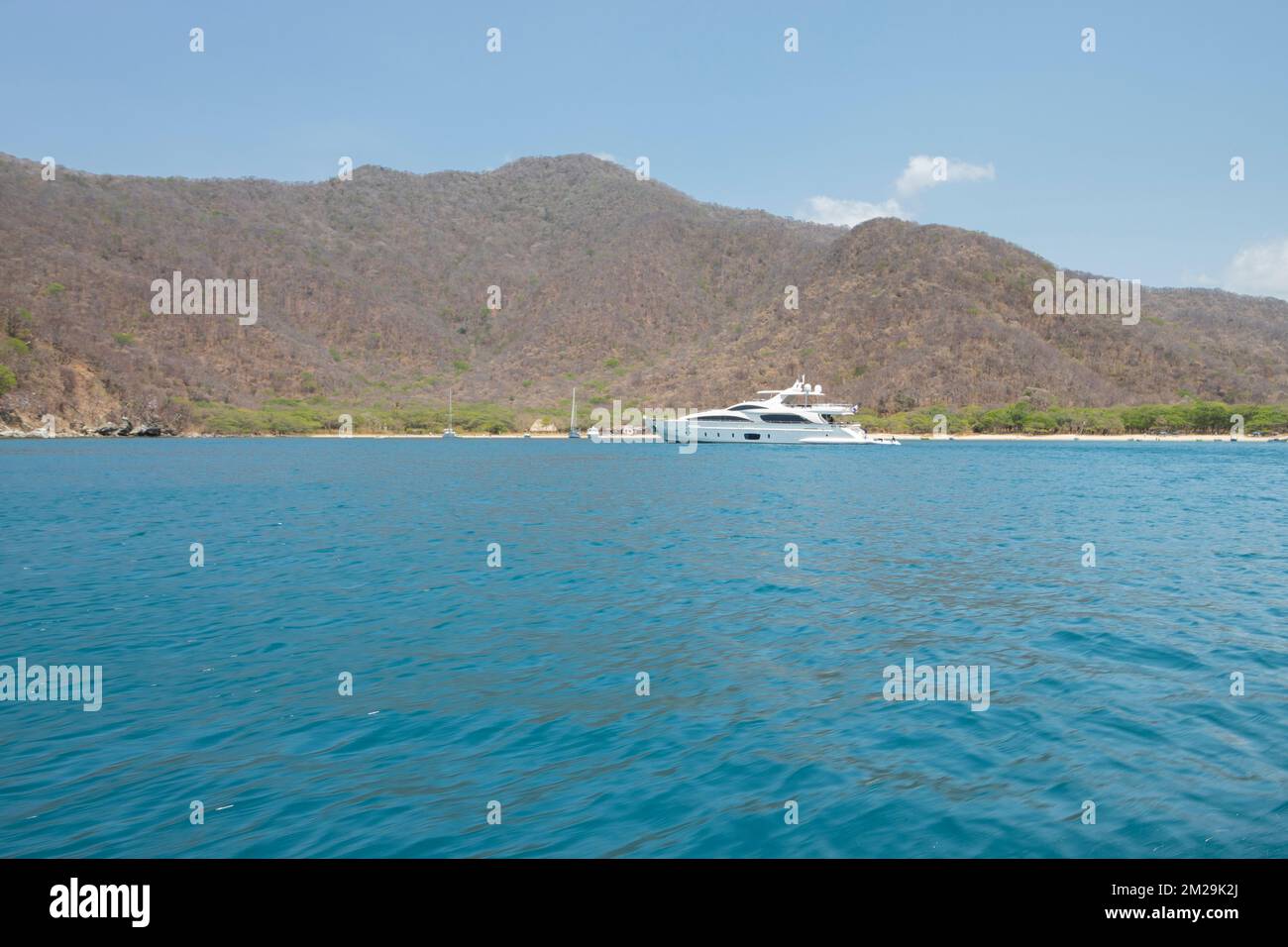 Beautiful luxury yacht anchored in concha bay inside colombian Tayrona ...