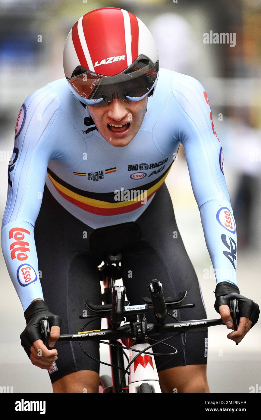 Belgian Ilan Van Wilder pictured after the men Junior individual time ...