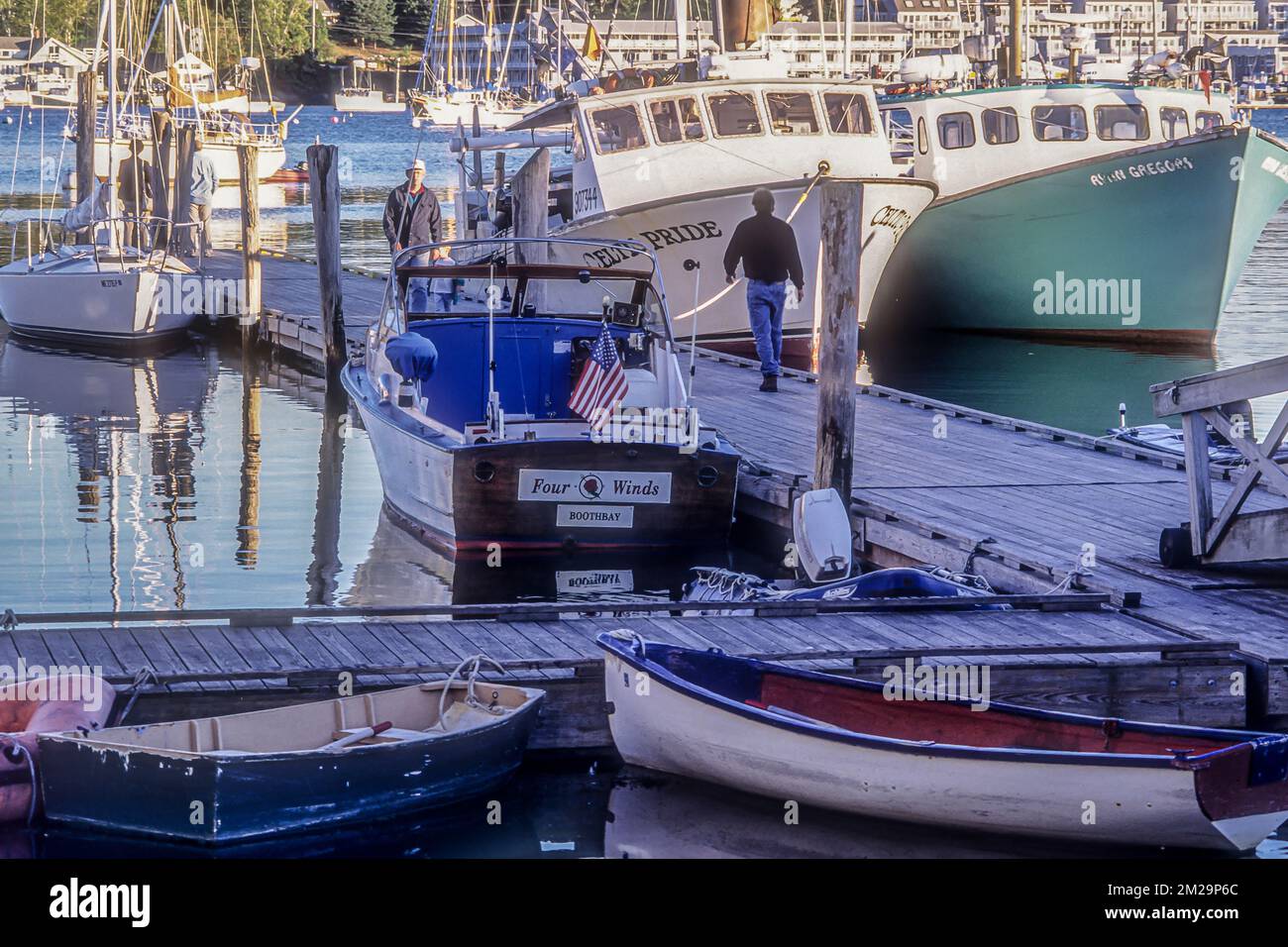Harbor dock hi-res stock photography and images - Alamy