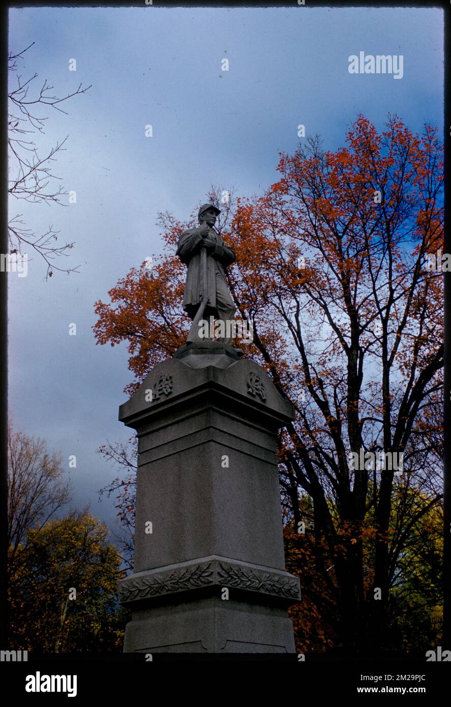 Civil War Memorial at Tribou Park, Woodstock, Vermont , Monuments ...