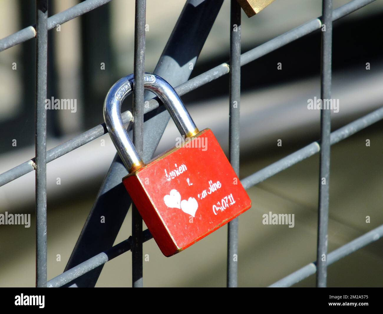 Cadenas de porte hi-res stock photography and images - Alamy