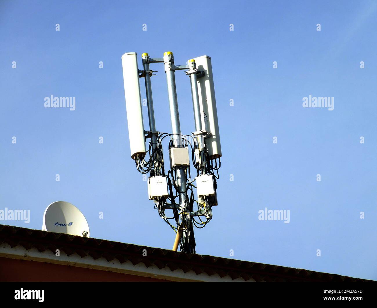 Antenne solaire hi-res stock photography and images - Alamy