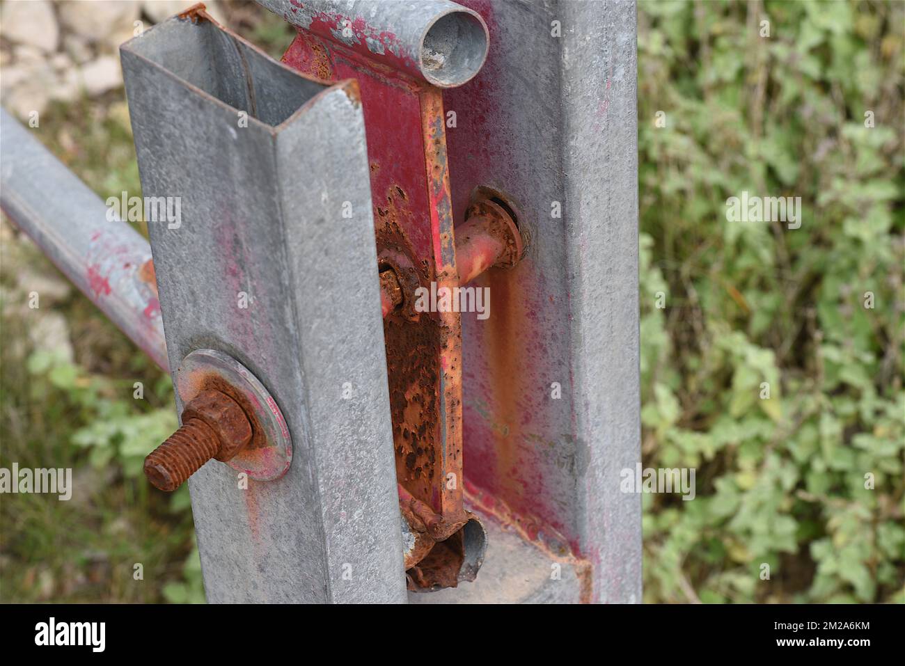Rusty objects hi-res stock photography and images - Alamy