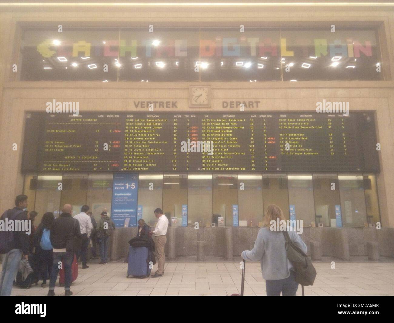 Illustration picture shows delayed trains at Brussels Central railway ...