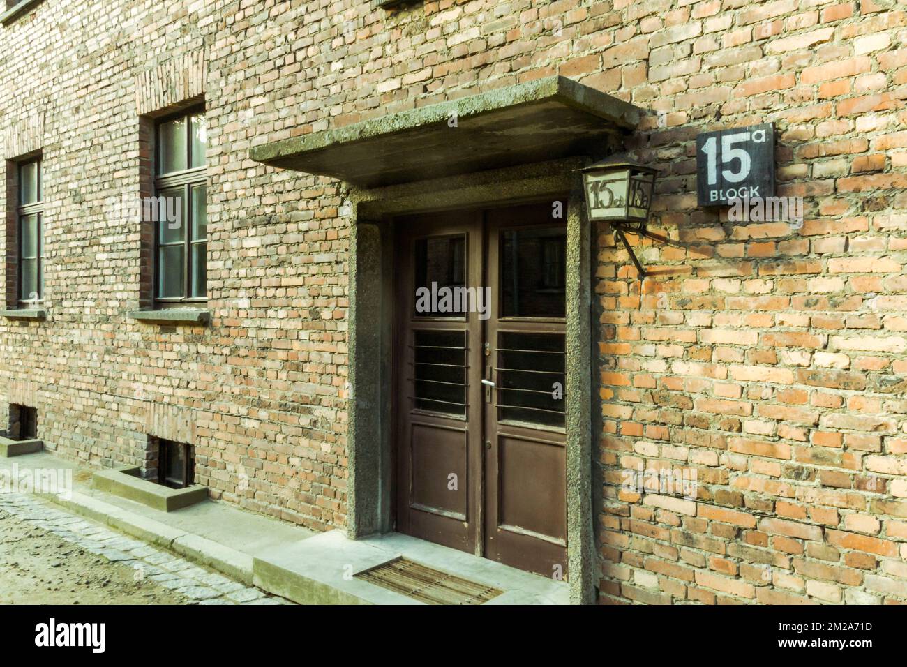 15a block building brick wall at Auschwitz- Birkenau victims nazi ...