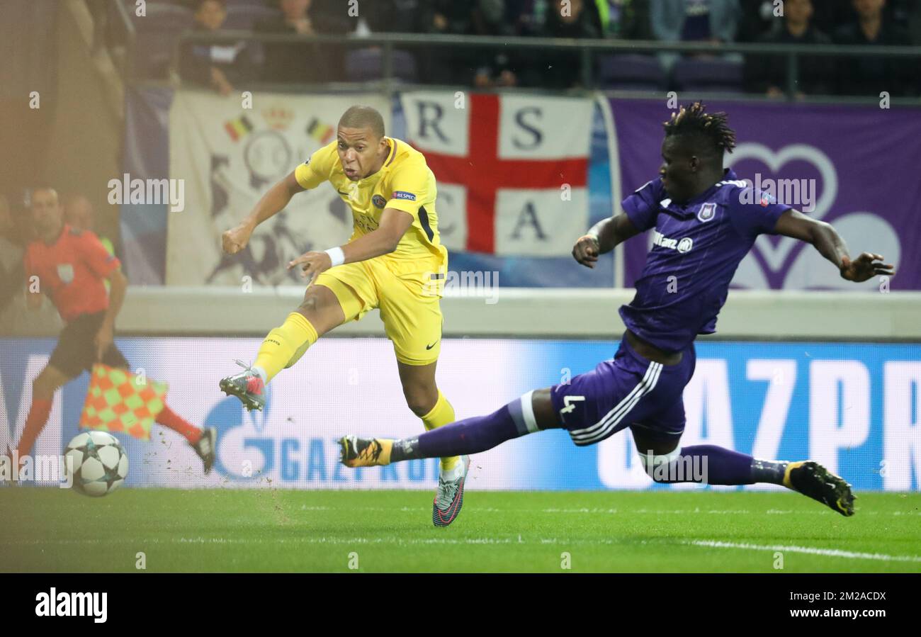 Kylian mbappe psg scoring hi-res stock photography and images - Alamy