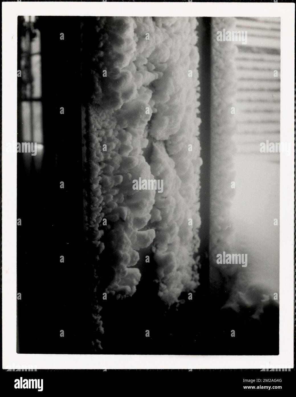 Cobb's Tavern - snow stuck to breeze way door , Blizzards, Snow. Sharon ...