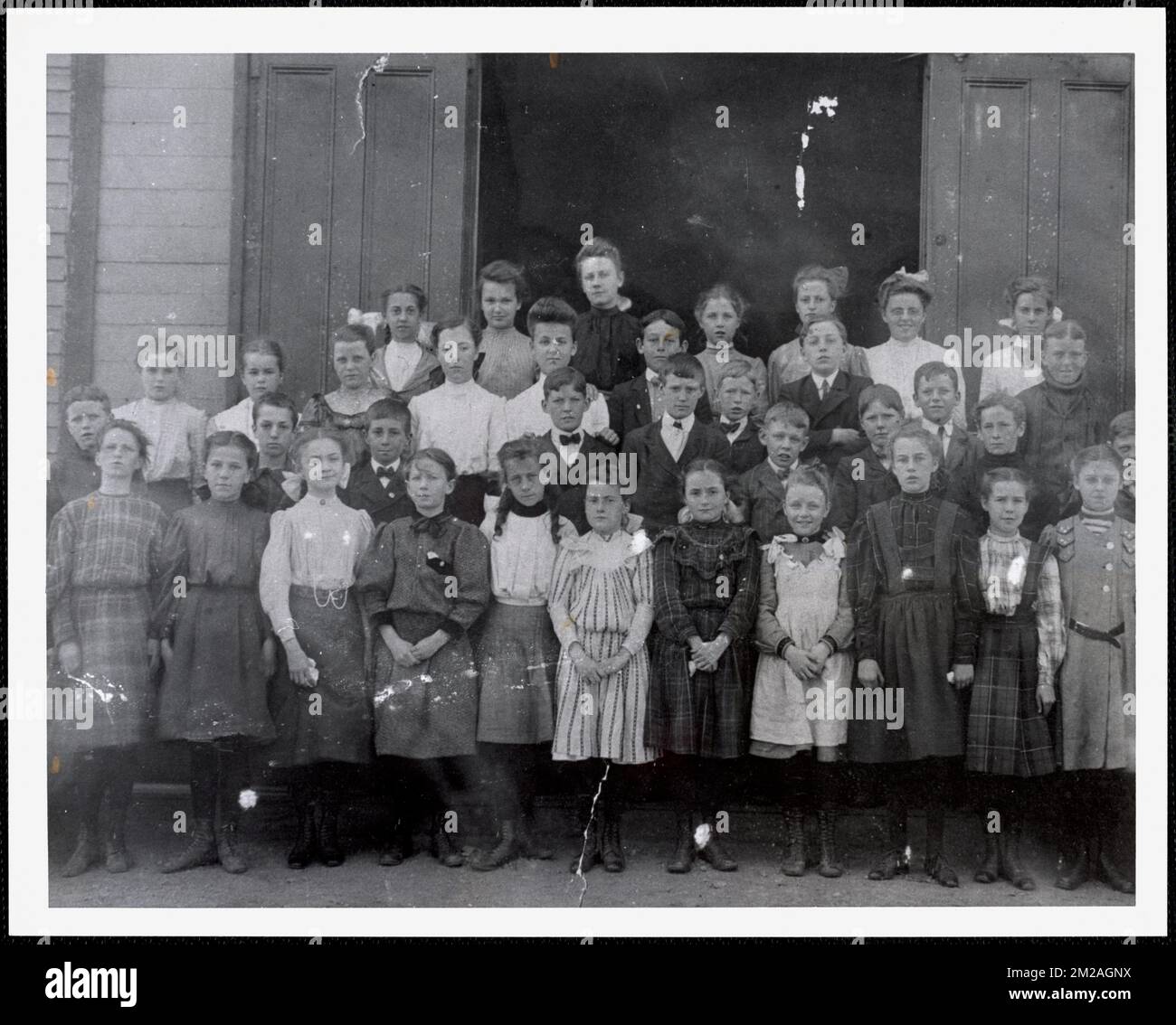 Cochituate grammar school , Schools, School children, Teachers. Wayland ...