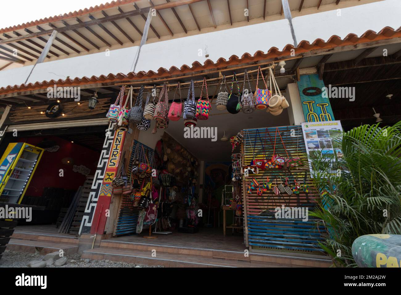 Mini mall hi-res stock photography and images - Alamy