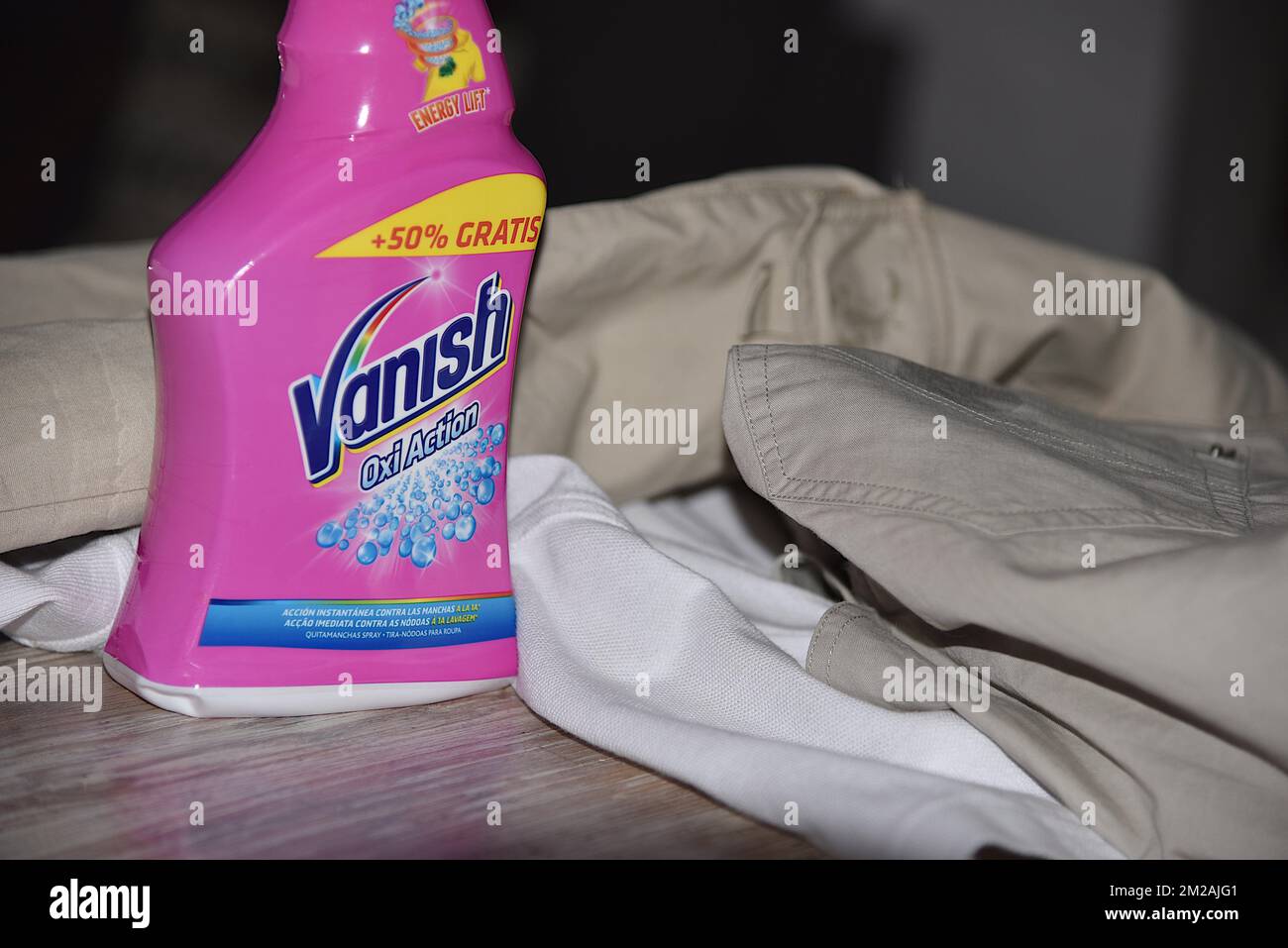 Anti stain hi-res stock photography and images - Alamy