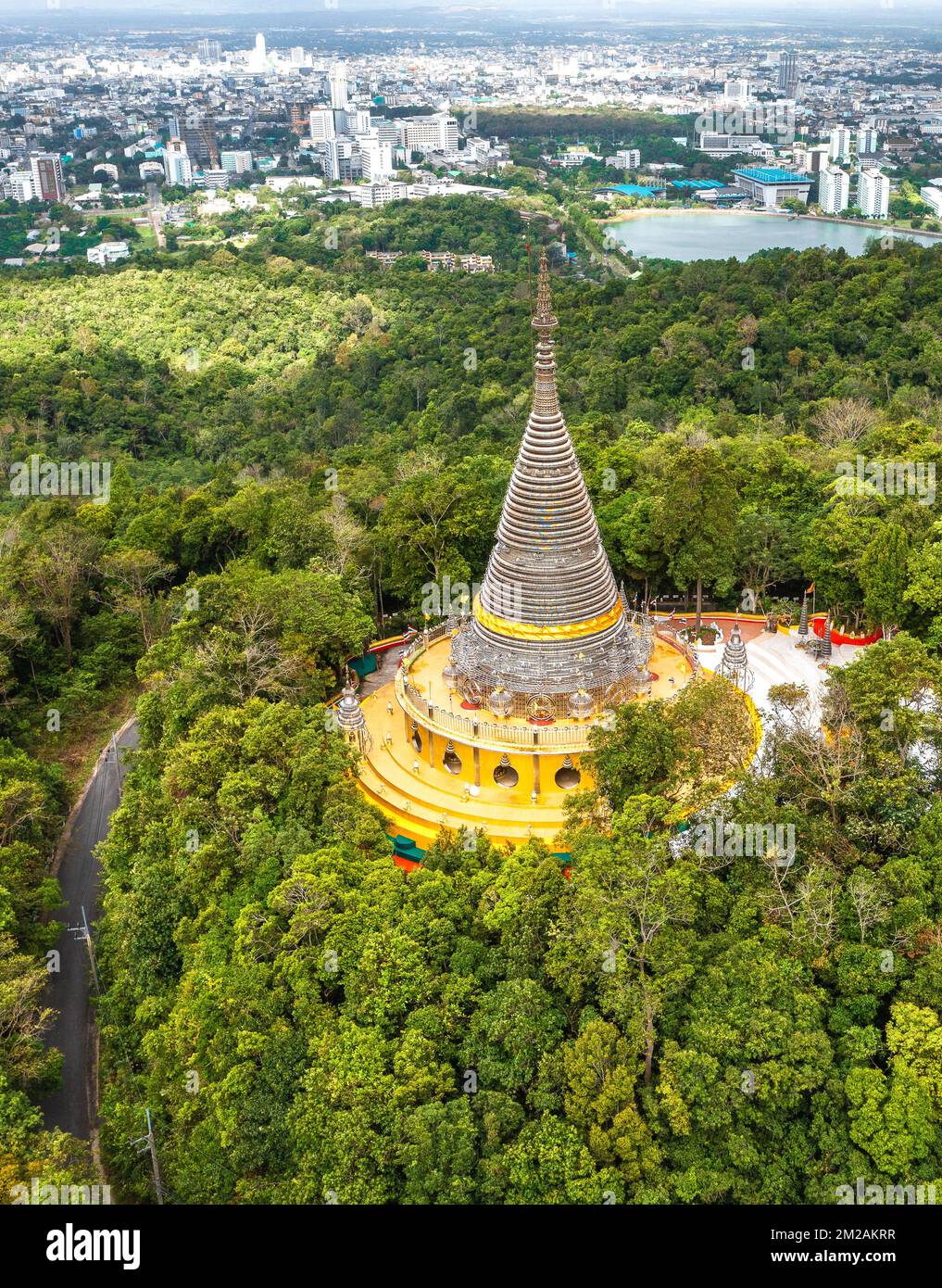 Phra Maha Chedi Tripob Trimongkol steel pagoda in Hat Yai, Songkhla ...