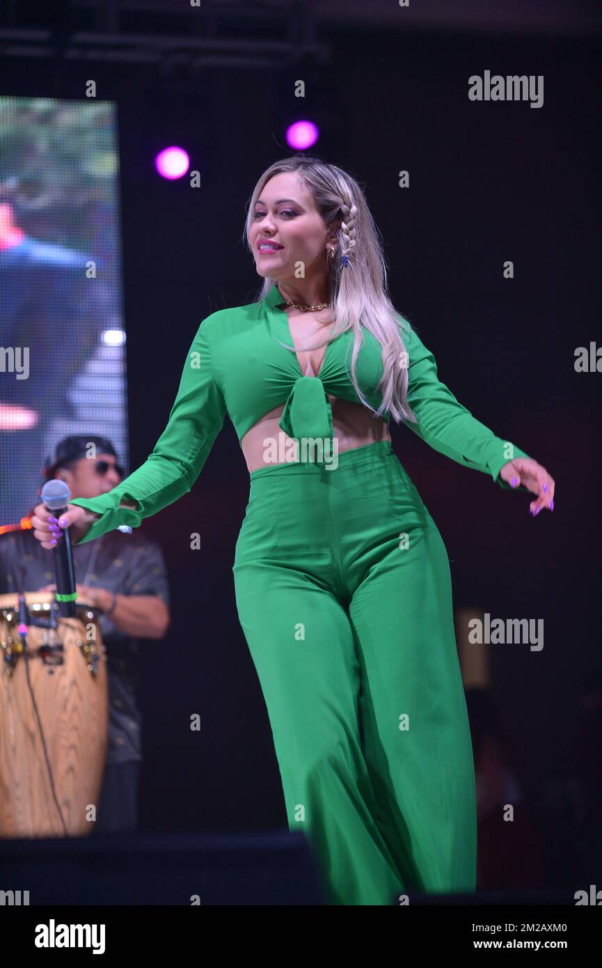 Eylen remon hi-res stock photography and images - Alamy