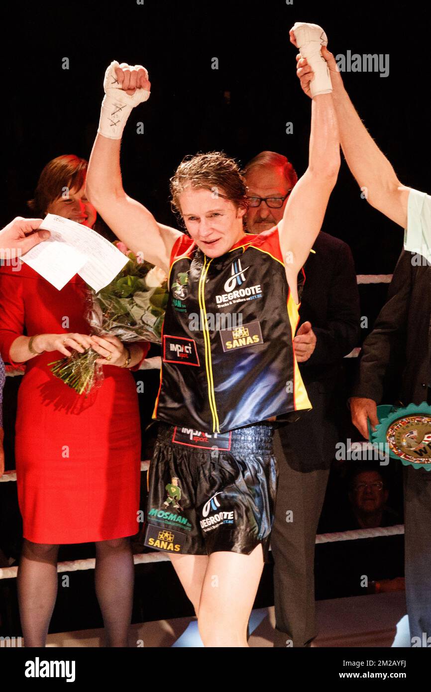 Belgian Delfine Persoon celebrates after winning the boxing fight ...