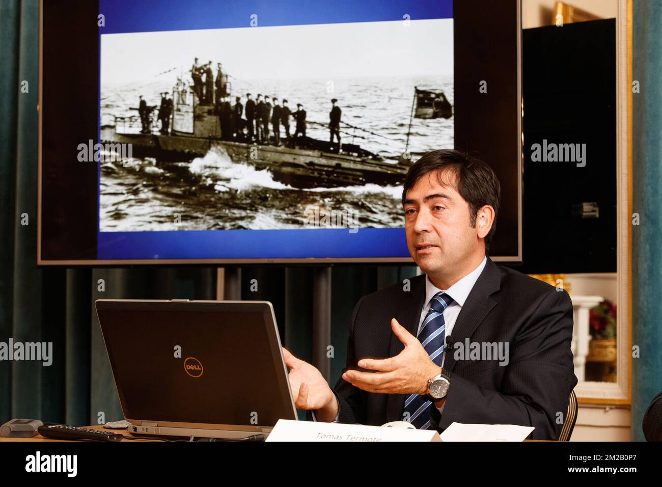 Ub ii hi-res stock photography and images - Alamy