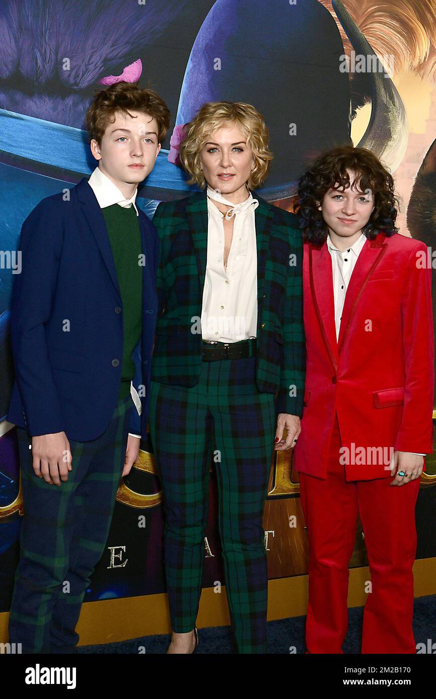 New York, New York, USA. December 13, 2022 Amy Carlson, son Nigel ...