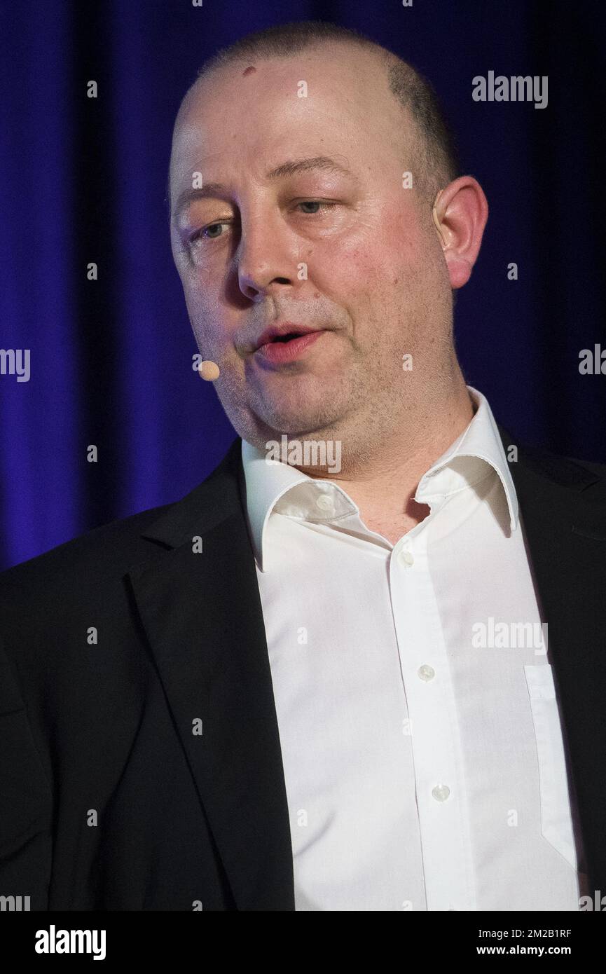 Cabaret belge hi-res stock photography and images - Alamy