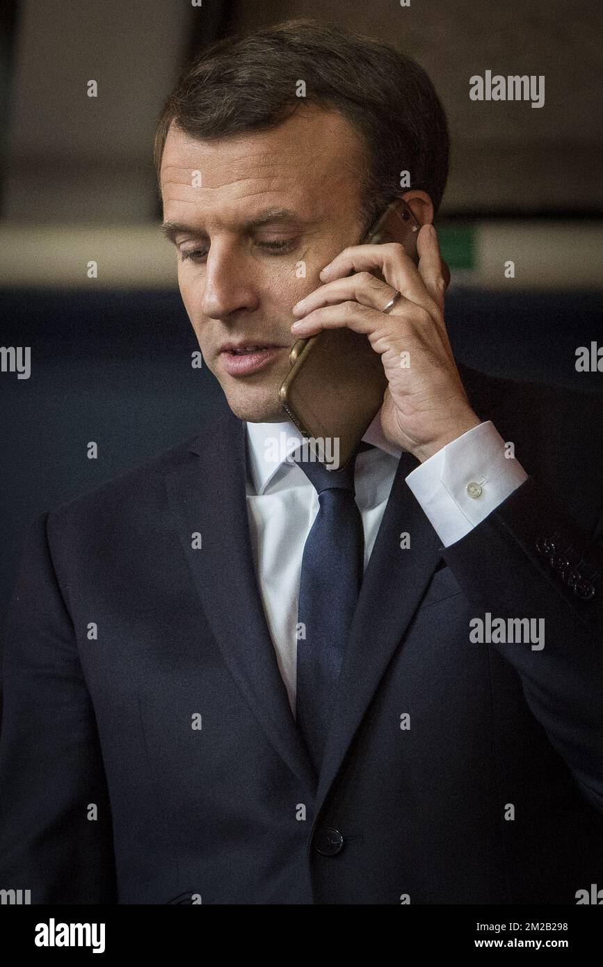 Sommet social hi-res stock photography and images - Alamy