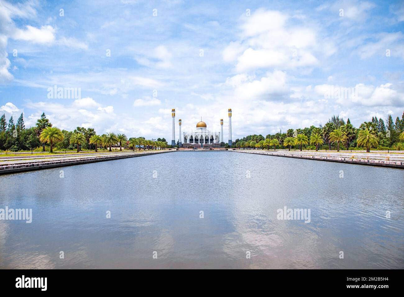 Central Mosque in Songkhla, Thailand Stock Photo - Alamy