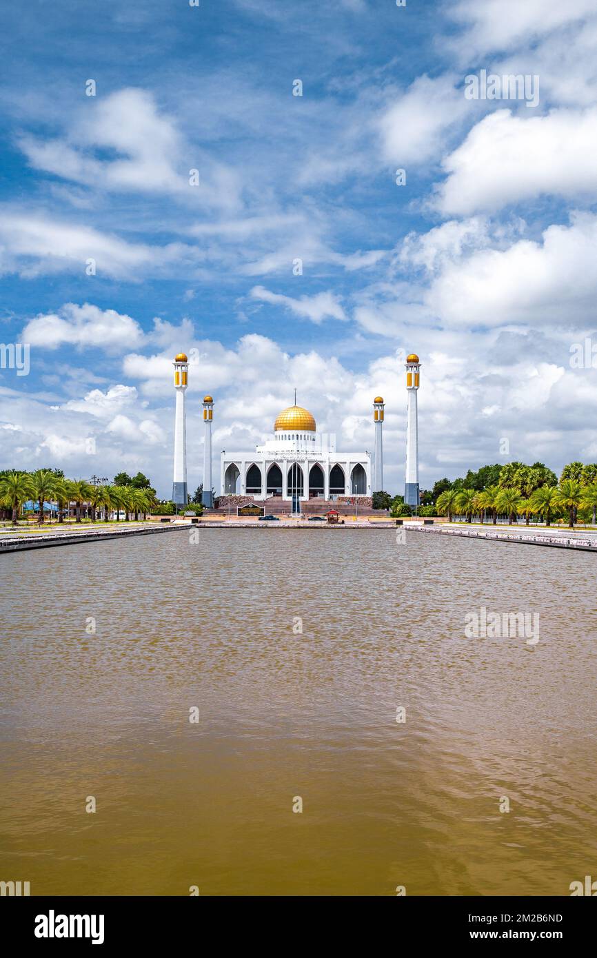Central Mosque in Songkhla, Thailand Stock Photo - Alamy