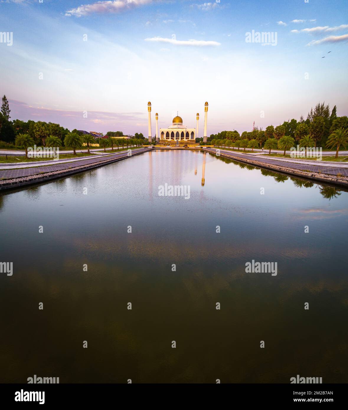 Central Mosque in Songkhla, Thailand Stock Photo - Alamy