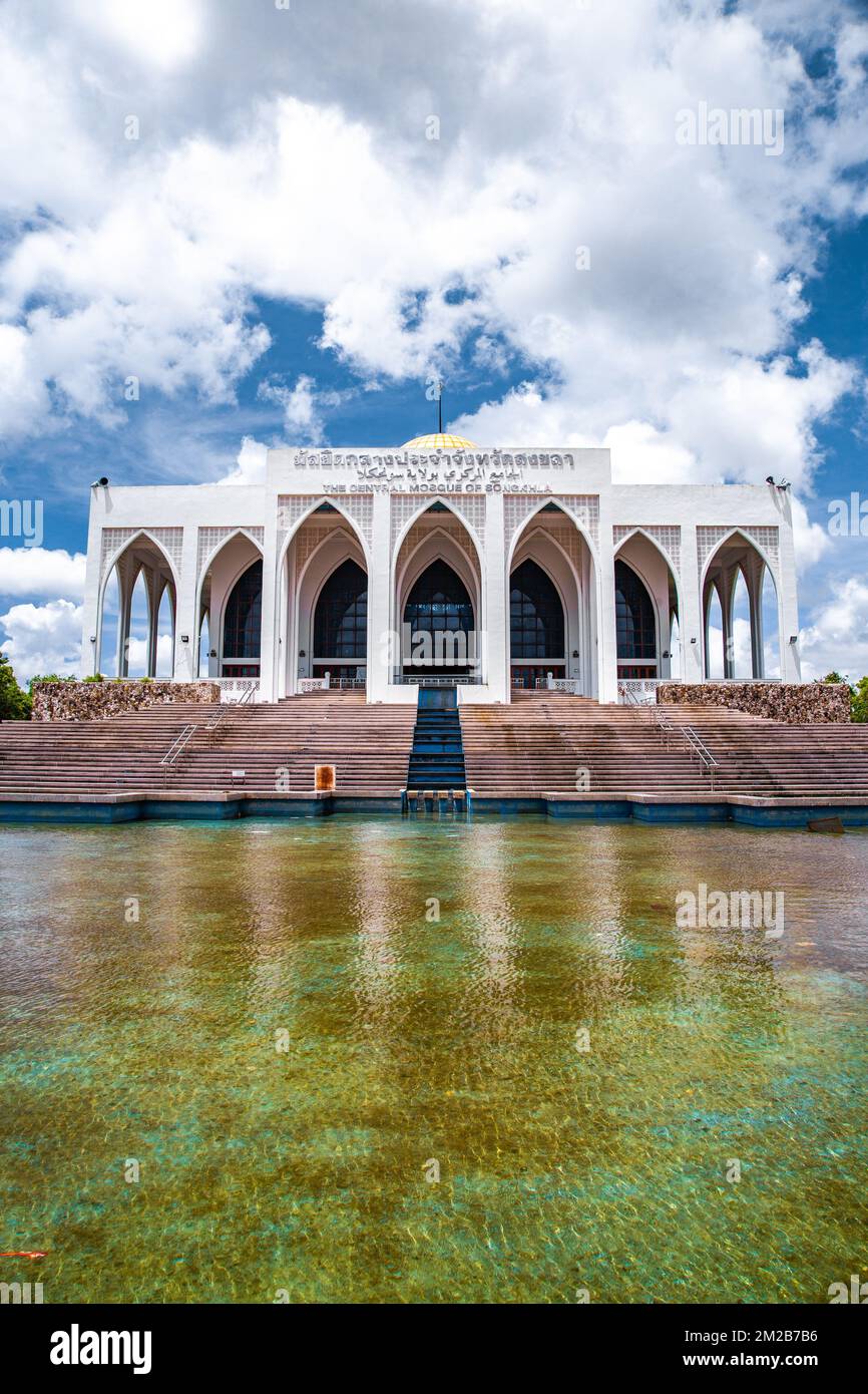 Central mosque of songkhla hi-res stock photography and images - Alamy