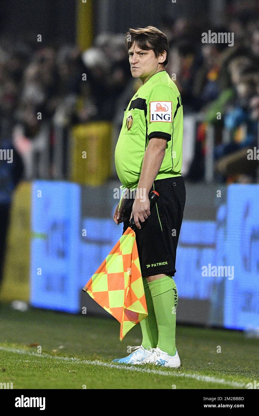 Referee Luc Bosmans pictured during a Croky Cup 1/8 final game between ...
