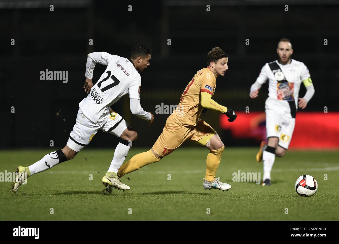 John lemoine hi-res stock photography and images - Alamy