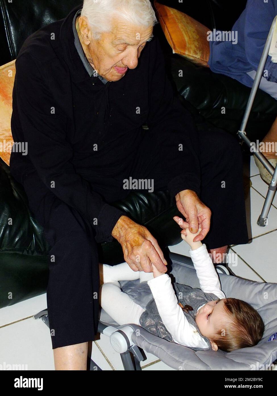 3ème age hi-res stock photography and images - Alamy