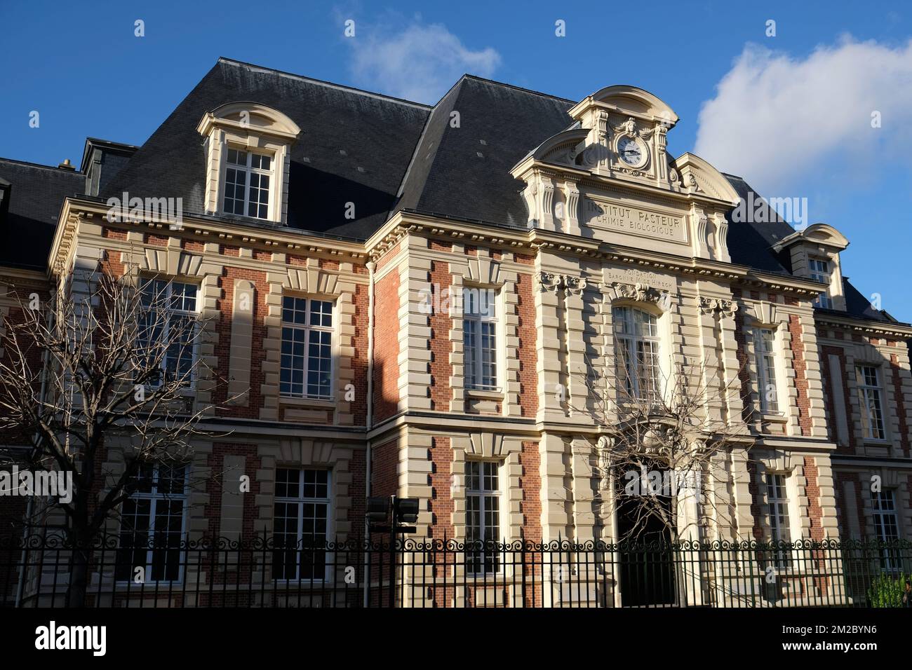 Pasteur university hi-res stock photography and images - Alamy