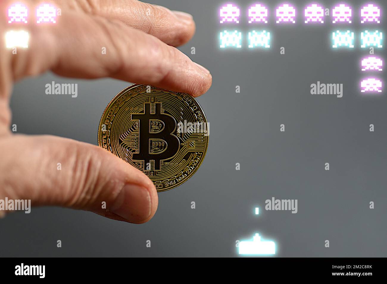 Virtual money | Monnaie virtuelle 18/01/2018 Stock Photo - Alamy