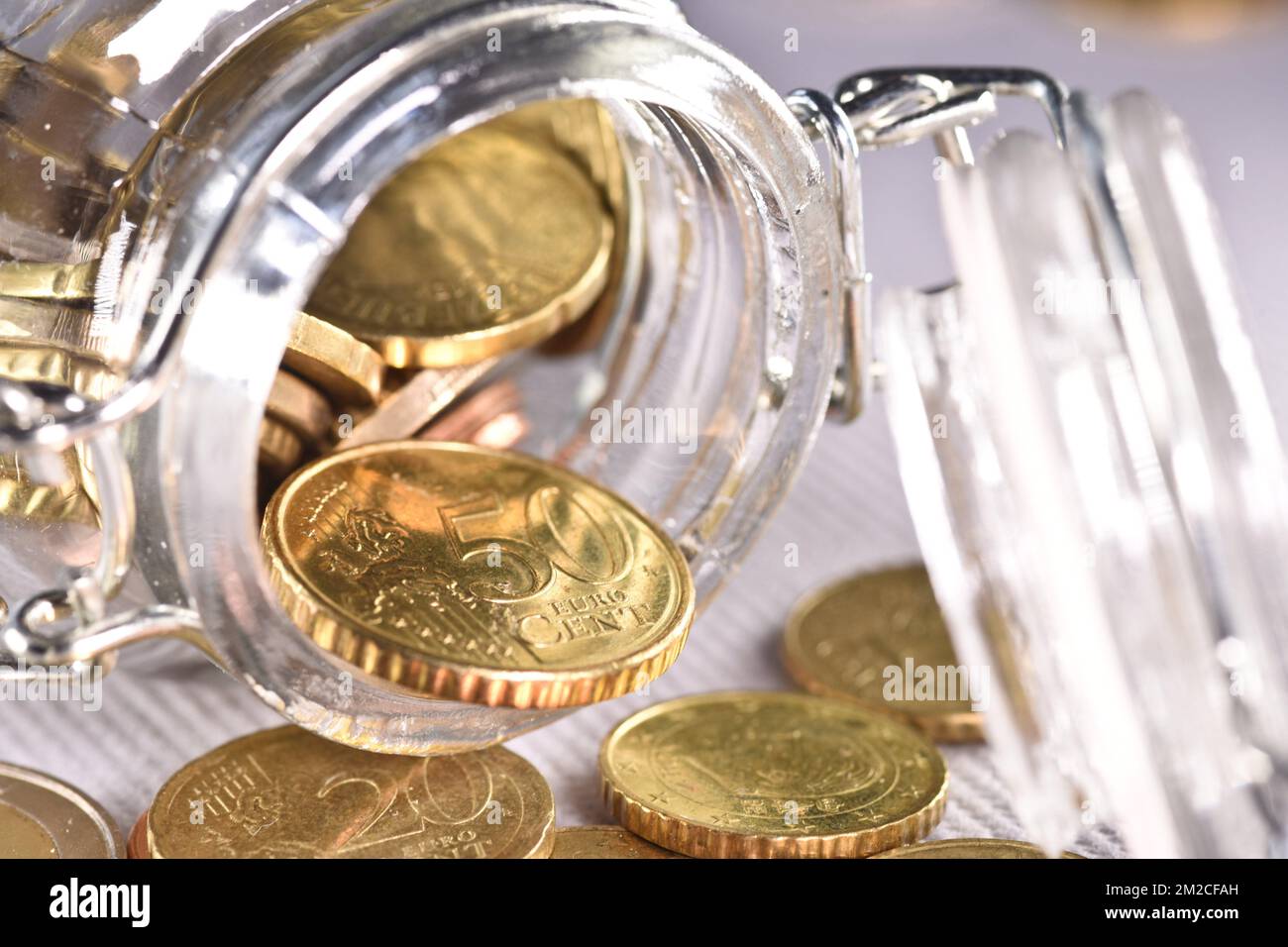 Taux euro hi-res stock photography and images - Alamy