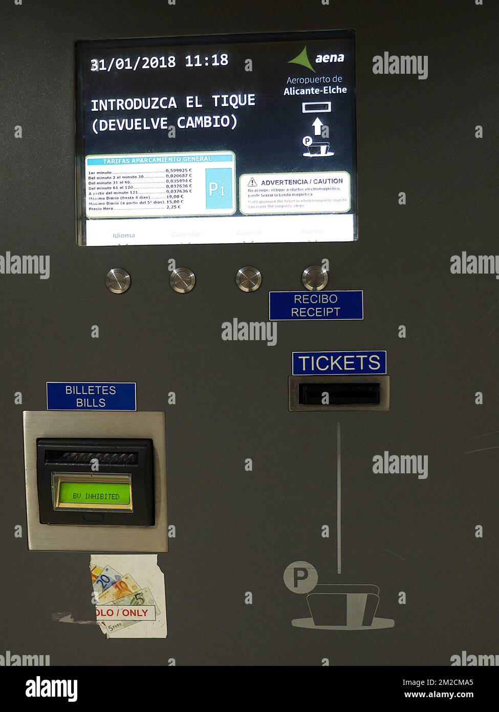 Toll machines hi-res stock photography and images - Alamy