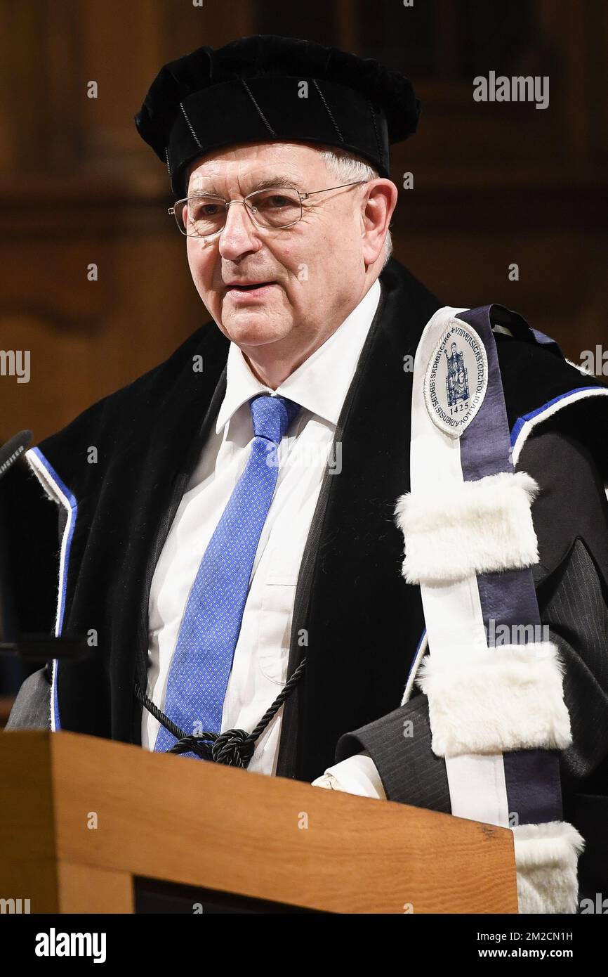 Doctoraat hi-res stock photography and images - Alamy