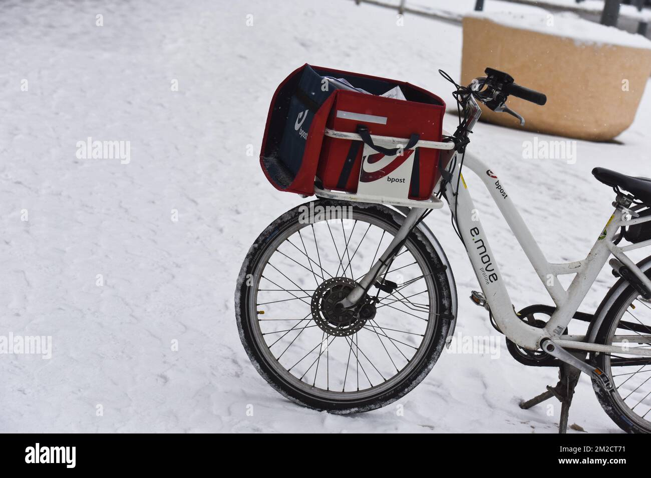 Poste bike hi-res stock photography and images - Alamy