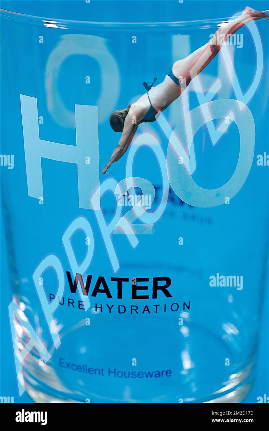 Fontaine eau potable hi-res stock photography and images - Alamy