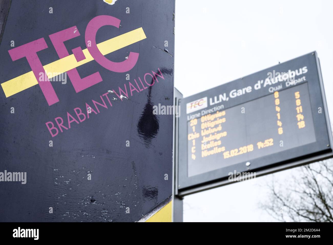 Tec Busses at the Bus station in Louvain-La-Neuve | Bus Tec a la gare ...